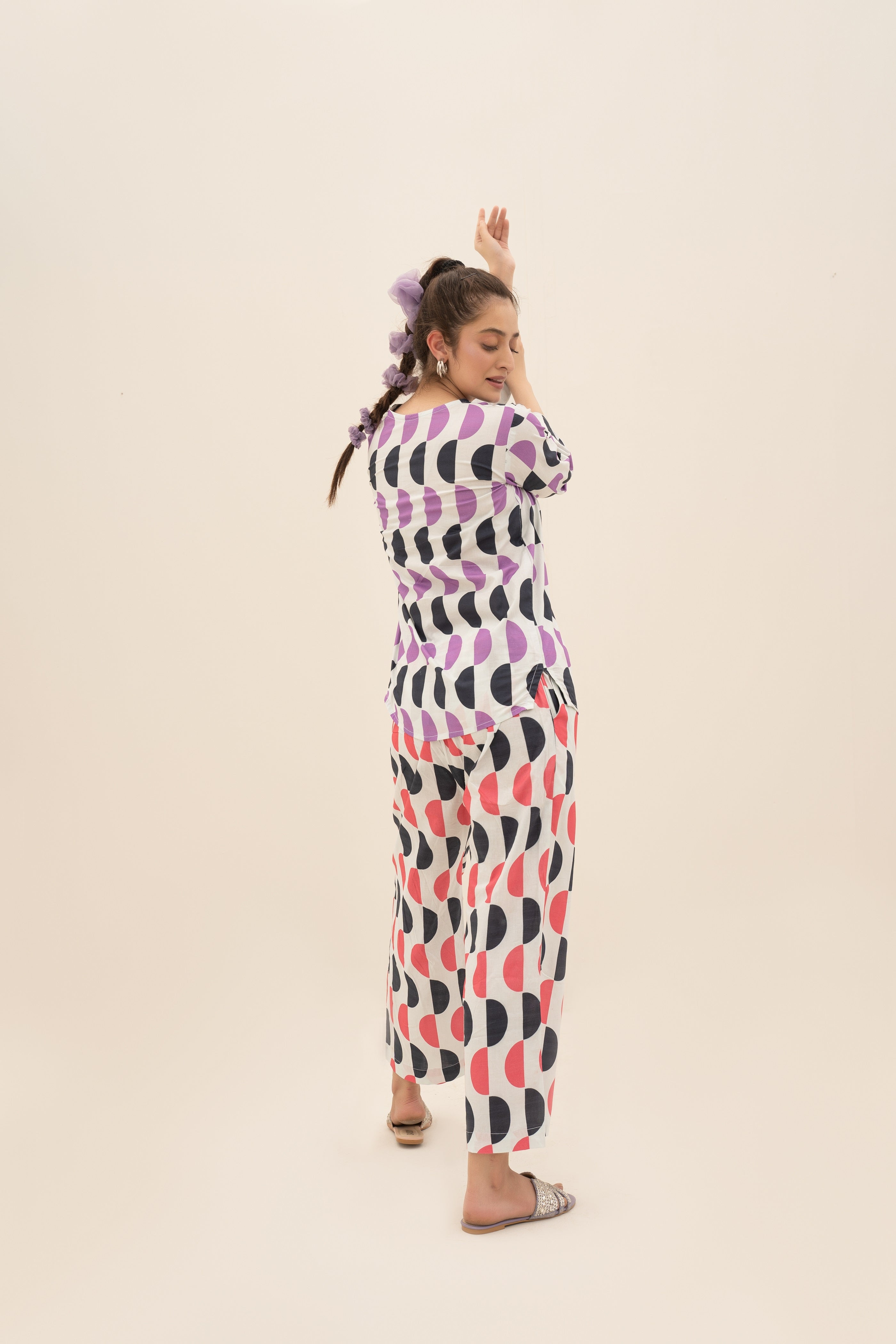 Psychedelic Monday – SASSY